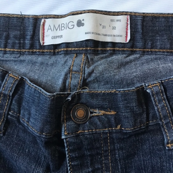 Ambig | Jeans | Ambig Fit Gripper Distressed Blue Jeans W3 L32 | Poshmark